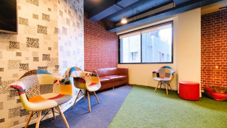 Book Coworking Space at Lalwani Icon in Viman Nagar, Pune | TRIOS